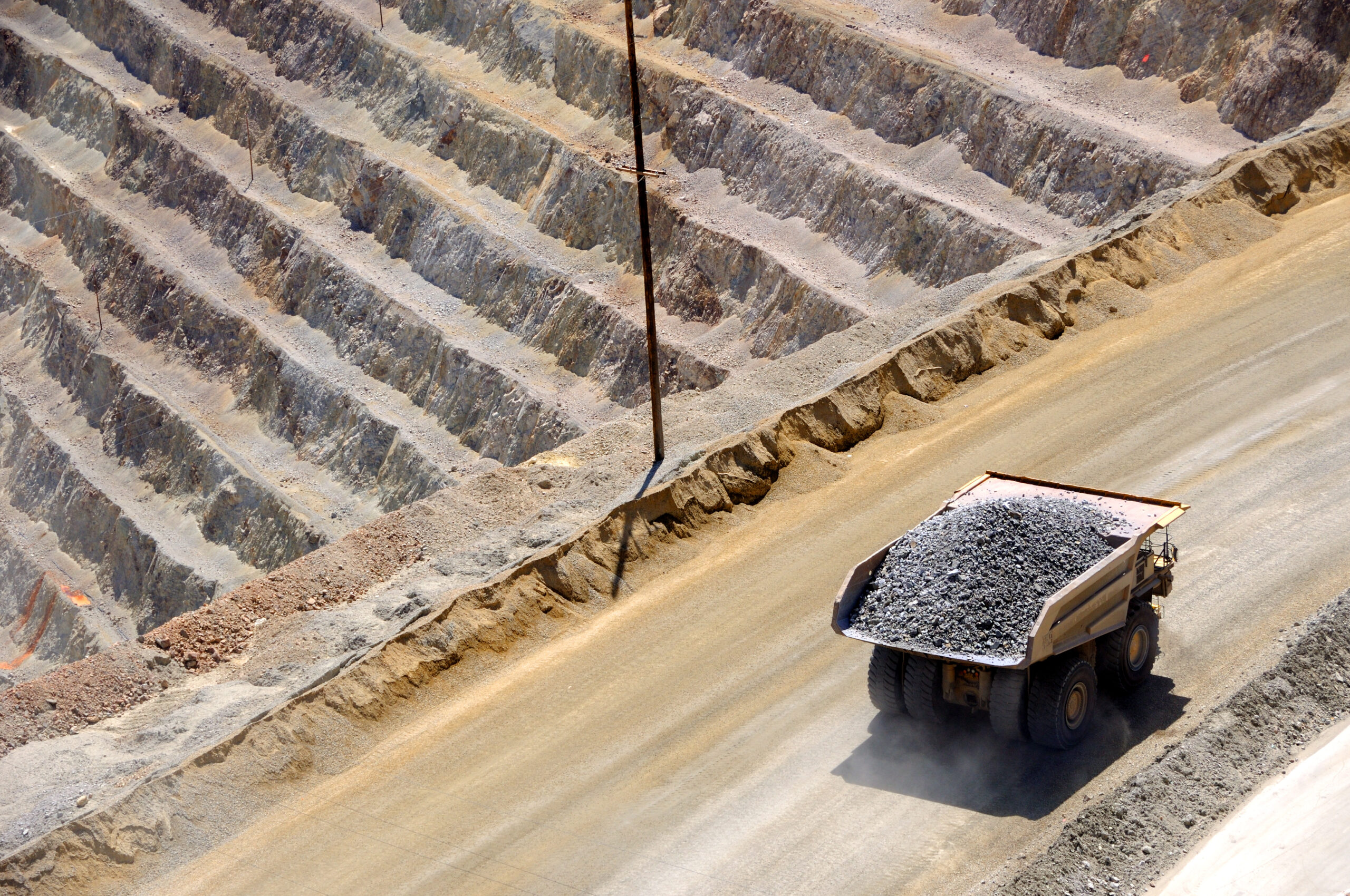 Kennecott Bingham Canyon Copper Mine Showcases Utah's Mineral Wealth ...